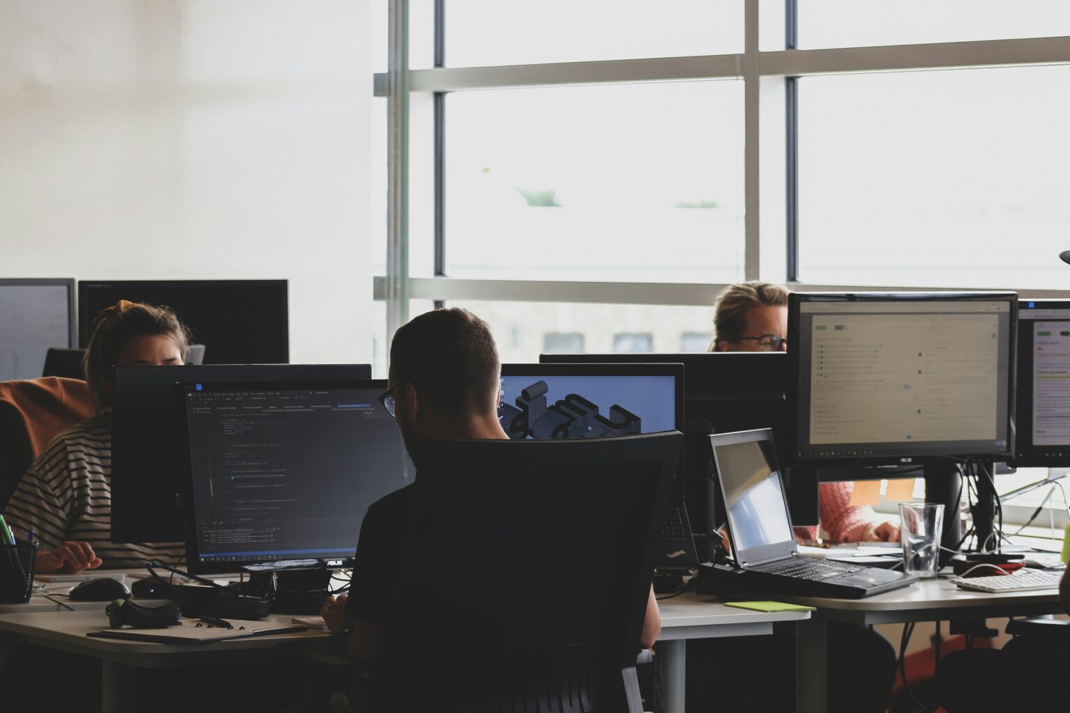 Starting a new job: First day guide and tips - Access Industry